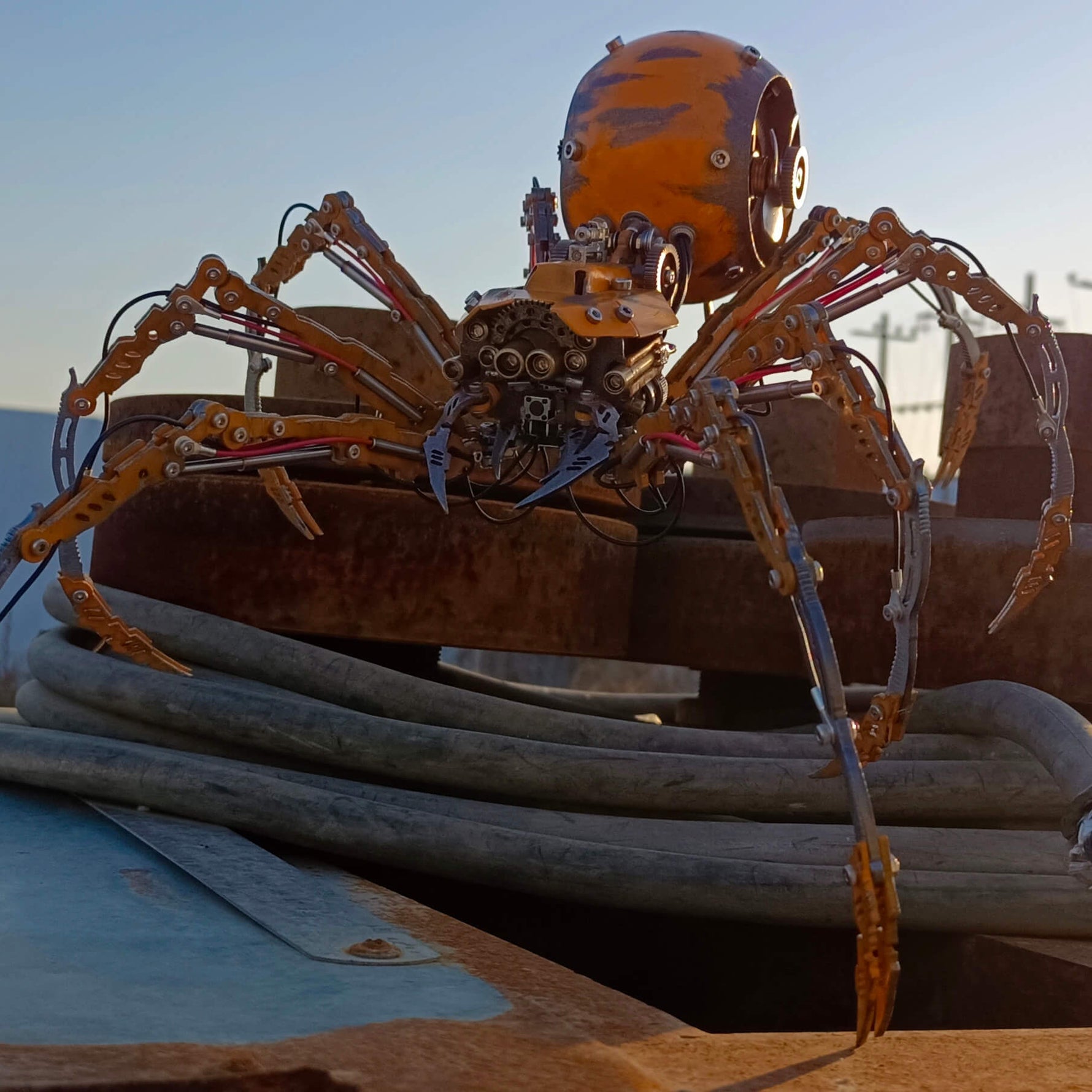 Steampunk DIY Battle Damaged Spider Metal Puzzle 3D Model Kit – metalkitor